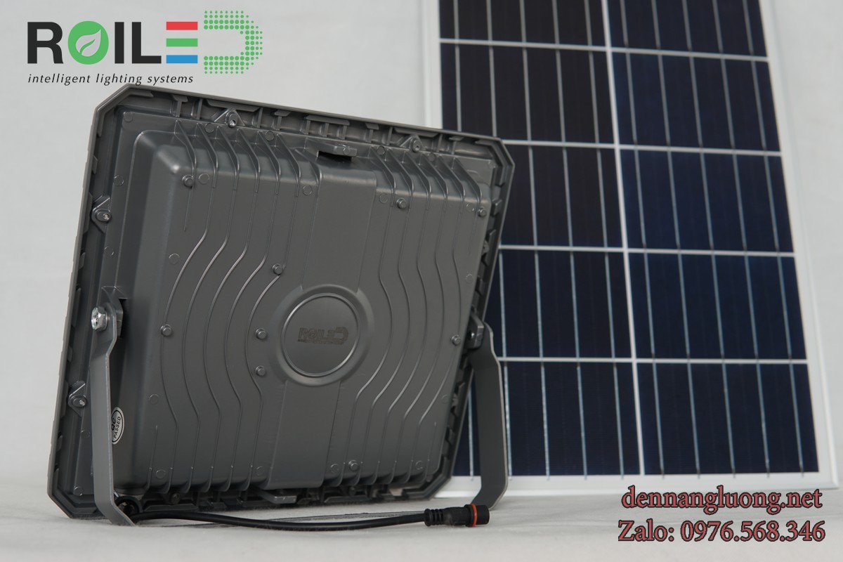 Đèn pha năng lượng Roiled PC200W siêu rẻ